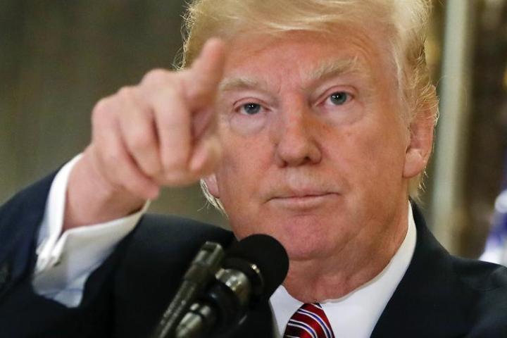 trump-phoenix - SettimanaNews