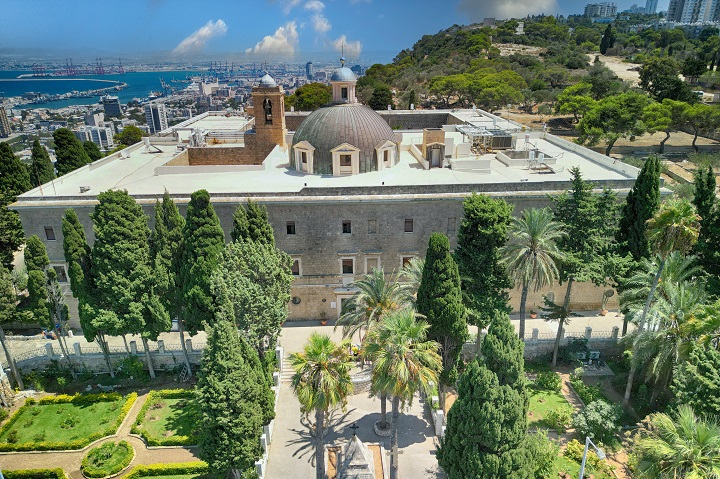 Haifa: bombe, religioni e devozioni - SettimanaNews